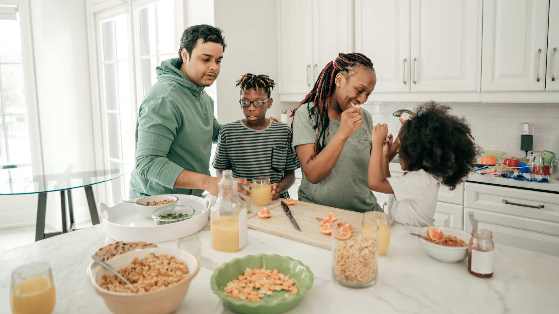 Picky Eaters With Autism: Understanding Sensory Sensitivities And Food ...